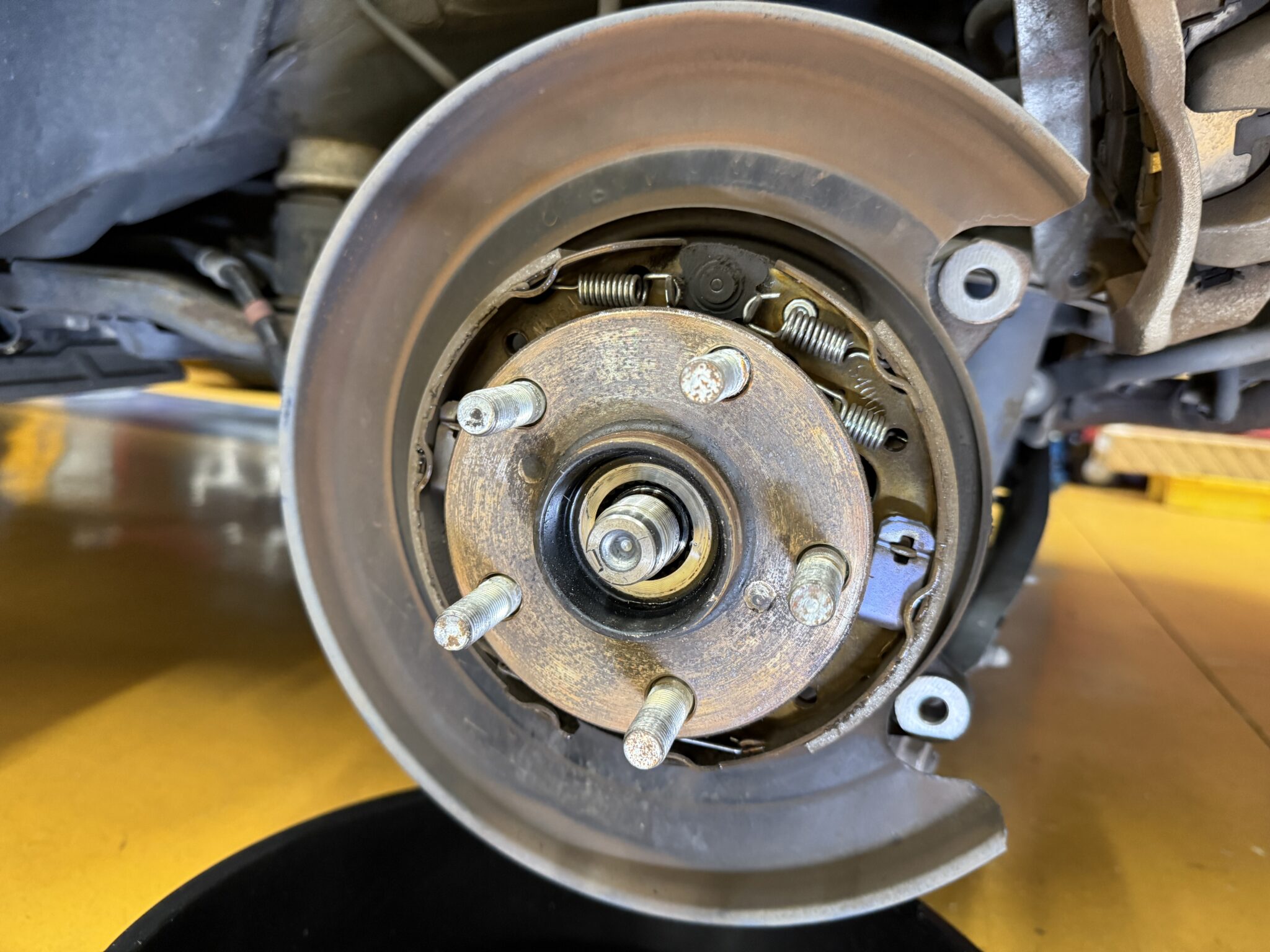 フォレスター 車検とハブベアリング交換 | 澤野自動車-yokomi.com