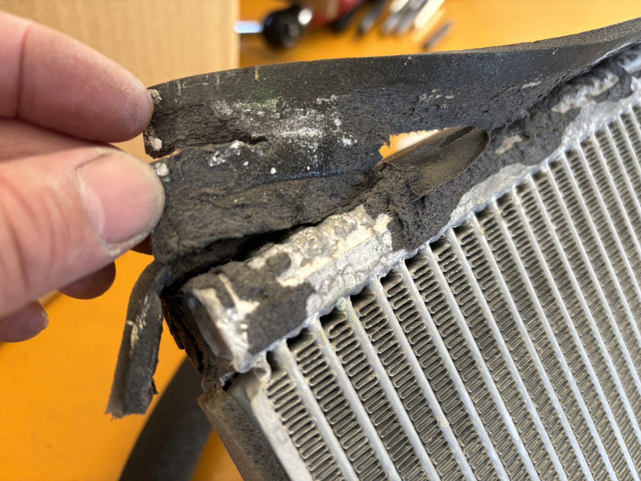 CX-3 エアコン修理 | 澤野自動車-yokomi.com