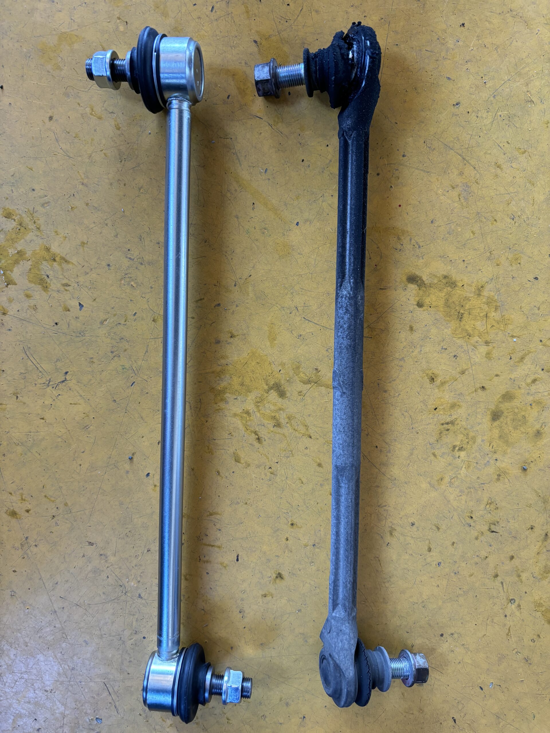 プリウス α 車検整備 | 澤野自動車-yokomi.com